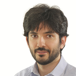 Tomás Reyes - Pontificia Universidad Católica de Chile